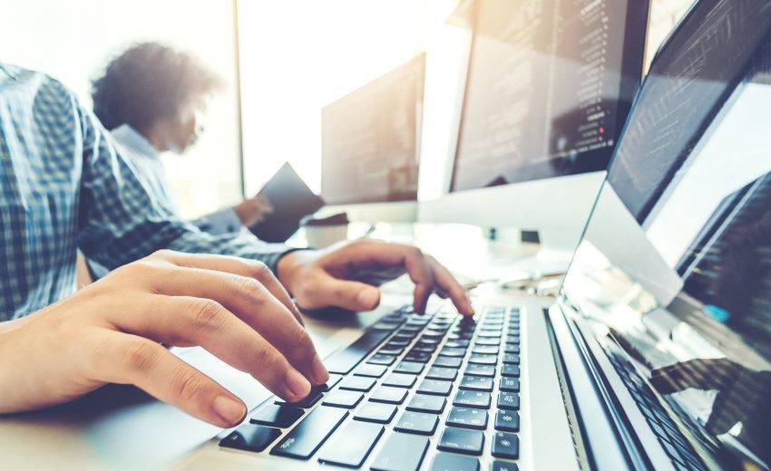 Neue IT-Ausbildungsberufe 2020- AzubiMacher der IHK Ruhr